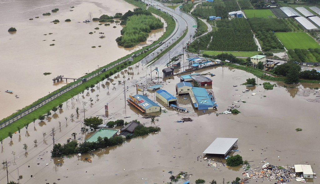 Lluvias Dejan 42 Muertos En Corea Del Sur